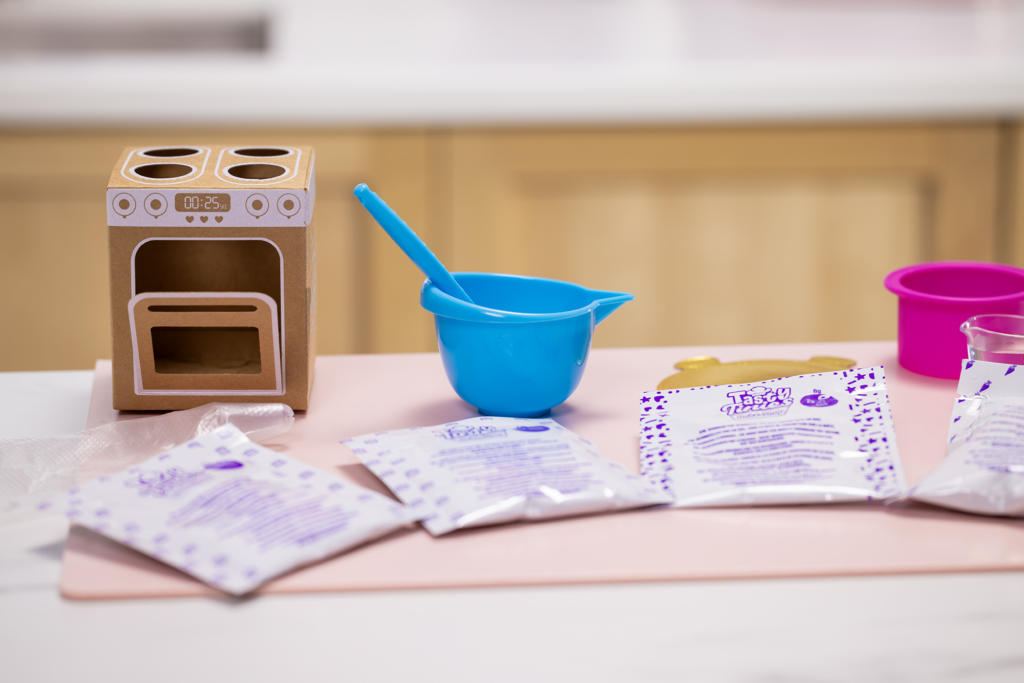 Tasty Tinies Bake Shop Cake Mix Kit - Chocolate Cake with Chocolate ...